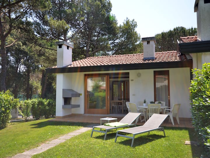 Club Dei Pini By Interhome - Bibione