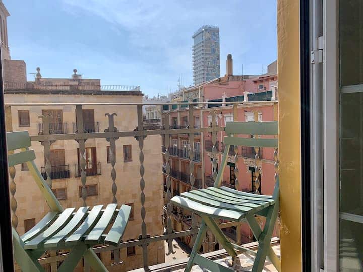 Sunny Flat In Main Square At  Old Town - Alicante