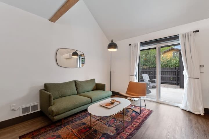 Glacier Lofts #1 - Best Location + Gear Storage - Columbia Falls, MT