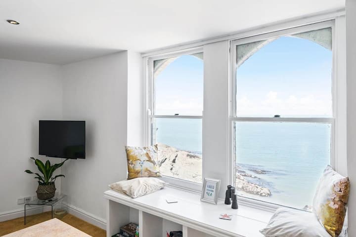 Stylish Flat With Stunning Sea Views, Ilfracombe - Ilfracombe