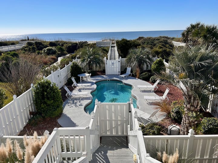 Oceanfront Oasis For 15 In Oak Island! - Oak Island, NC