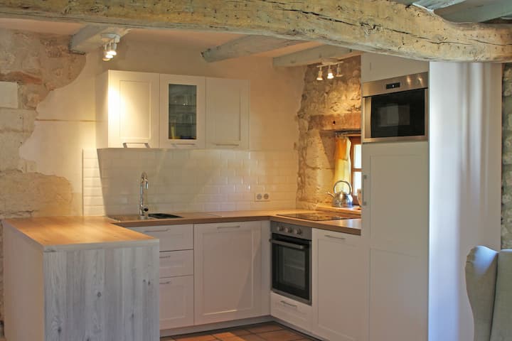 Le Cottage At Longeveau - Aubeterre-sur-Dronne