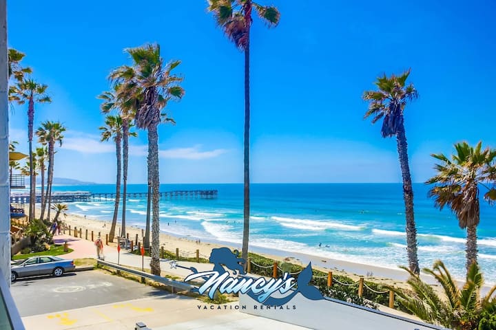 Renovated Oceanfront Apt With Beach, Pool, Parking - San Diego, CA