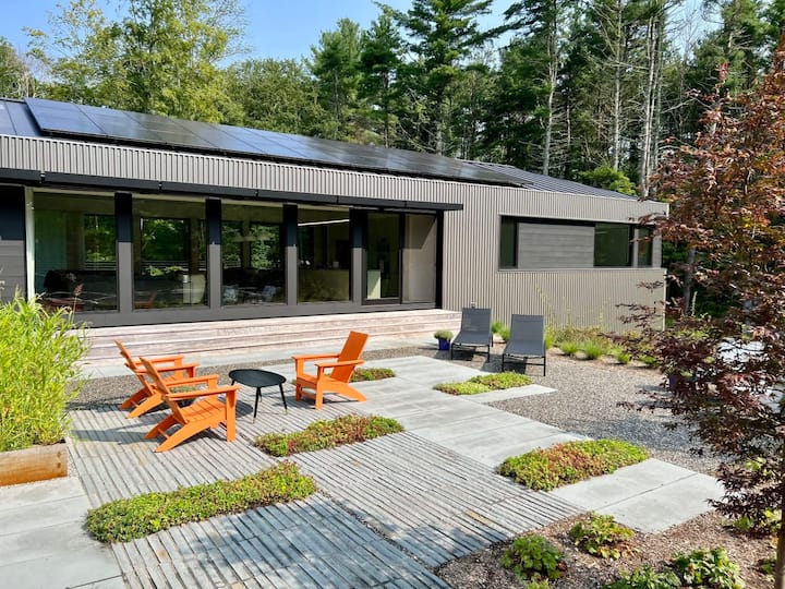 Luxury Modern House Close To Great Barrington - Great Barrington, MA