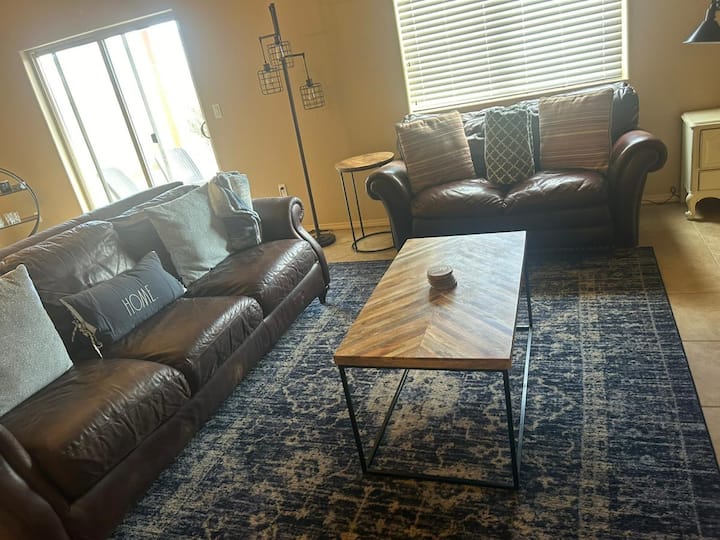 Great Neighborhood 4 Bd 2bth - Alamogordo, NM