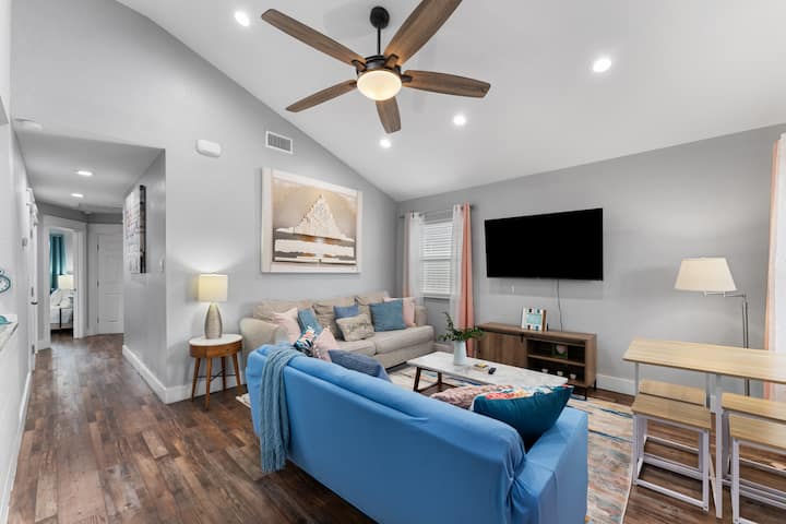 4bdr+pets Ok+huge Yard+firepit+3mintobeach - Rockport, TX