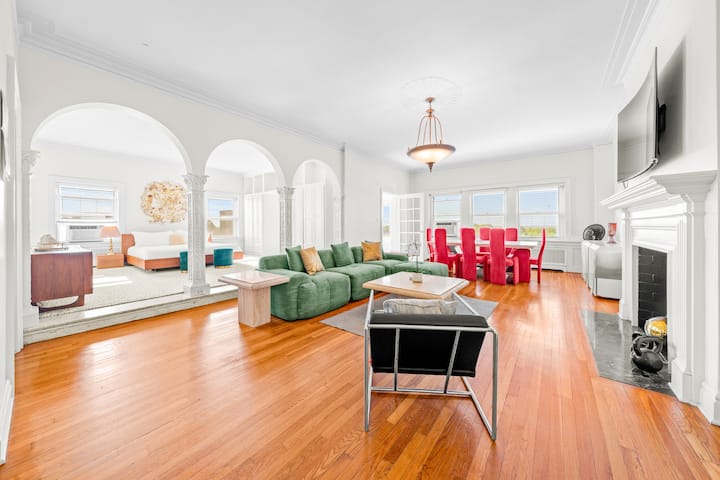 Historic Kansas City Penthouse Loft Middle Of Kc! - Kansas City, MO