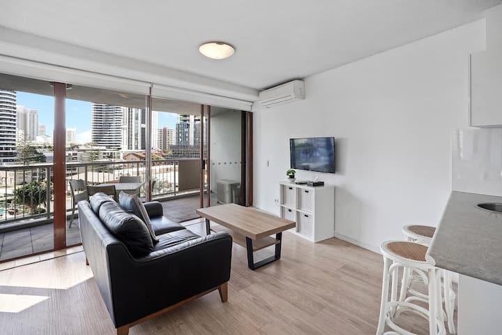 Broadbeach Views And Convenience, Central 1br #610 - Gold Coast