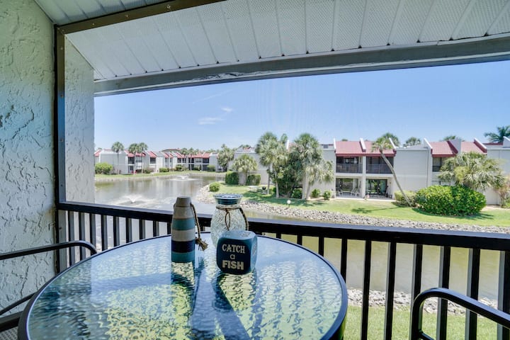 Beachside Oasis At Runaway Bay 229 By Seabreeze Vacation - Bradenton Beach