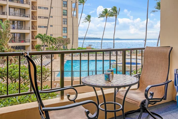 Ocean Views Steps From Miles Of Sandy Beach - Kahului, HI