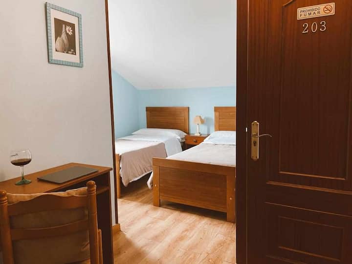 (202)habitación Doble Grande - Samos