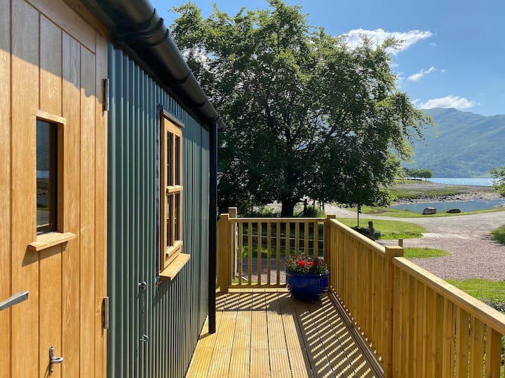 Corran Shepherd’s Hut - Skye
