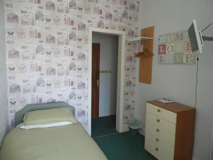 Single Room-ensuite With Shower - Blackpool