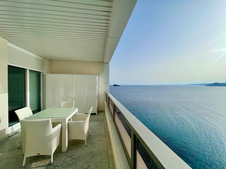 Apartamento Con Piscina En La Zona De Playa Levante, Benidorm - Benidorm