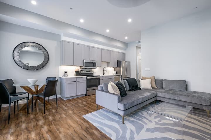 Sojourn On 17th | Pets Welcome - Bethesda, MD