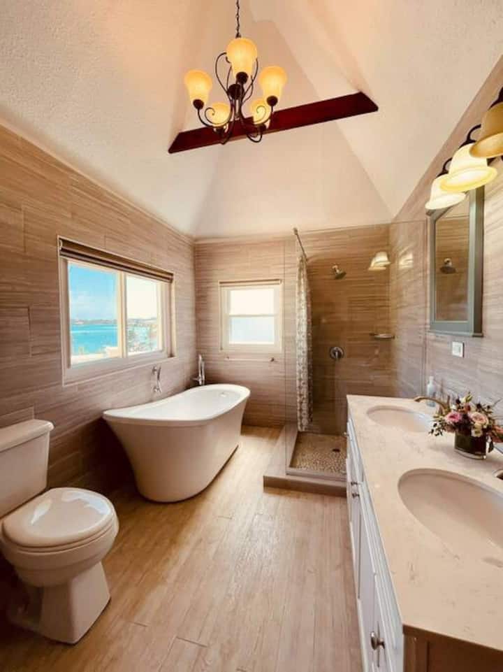 Panoramic 2 Bed, Private Beach In Lovely Location - Somerset Village