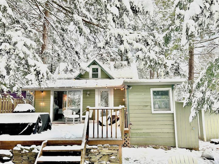 Fireplace—renovated—near Skiing & Tubing—chic+cozy - Bethel, NY