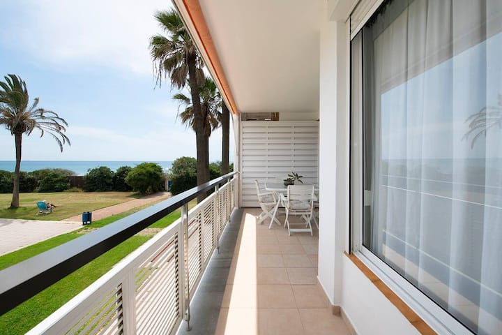 Sunrise Apartment By Seasidehomes.es - Casteldefels