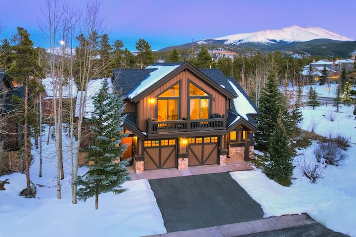 Majestic Mountain | Hot Tub & Slopeside! - Breckenridge, CO