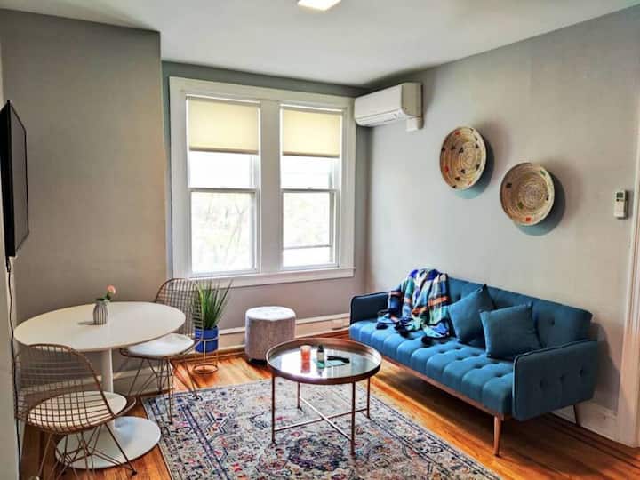 Cozy 1bdr In Central Philly | Hosted By Stayrafa - Grays Ferry - Philadelphia