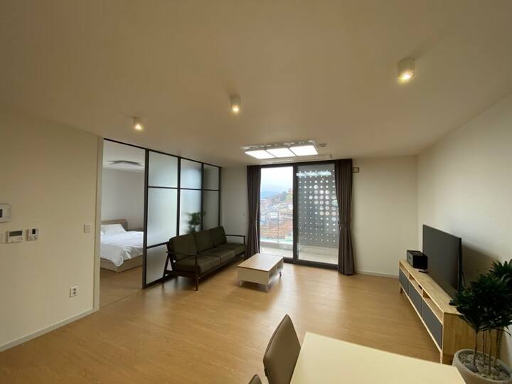 실용적인 인테리어와 포근한 잠자리가 있는 3f 별채 - Yeosu-si