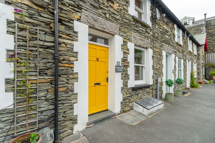 Honeycomb Cottage, Windermere -Traditional Cottage - Windermere, UK