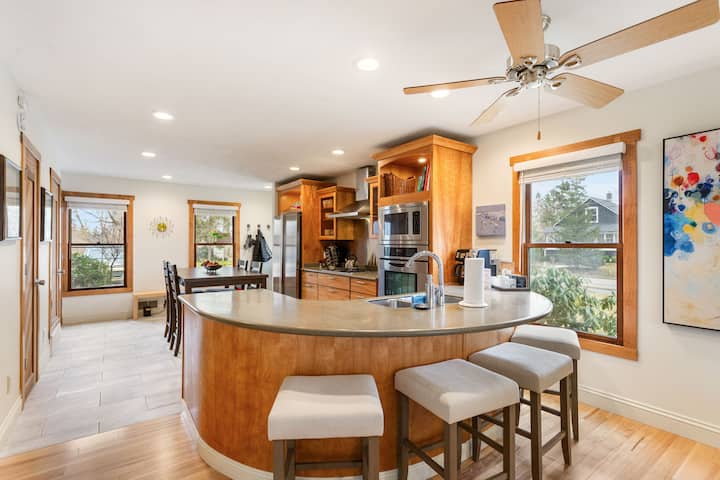 Birds Nest | 2br | Downtown Saugatuck - Saugatuck, MI