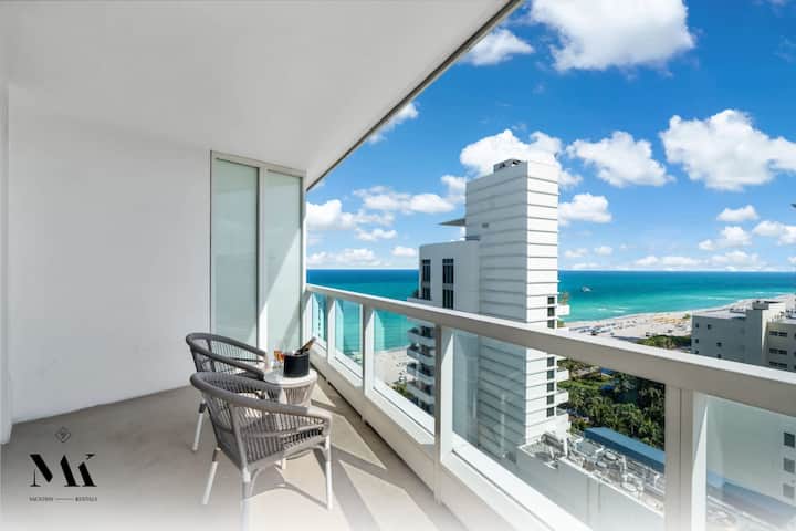 Fontainebleau Resort, Balcony W/ Ocean + City View - South Beach, FL
