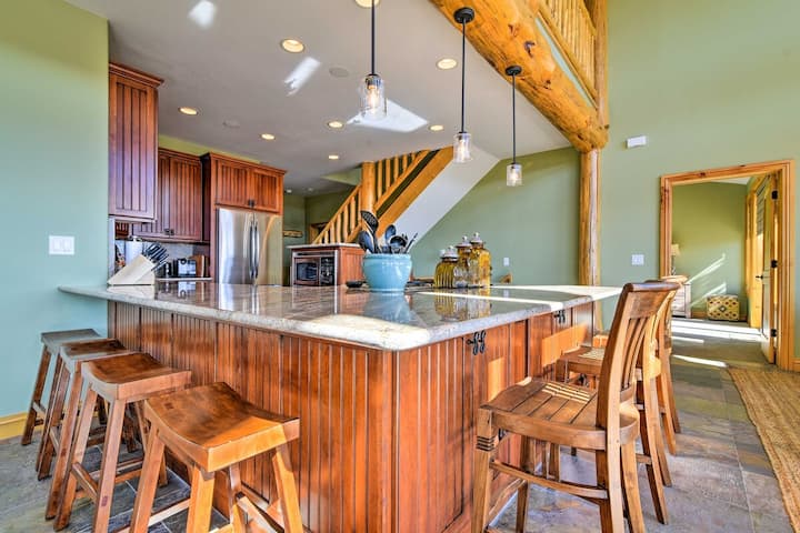 Luxury Home W/hot Tub & Winter Park Ski Mtn Views! - Winter Park, CO
