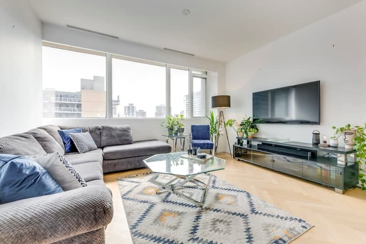 Spacious 2 Bedroom Downtown Toronto - Toronto