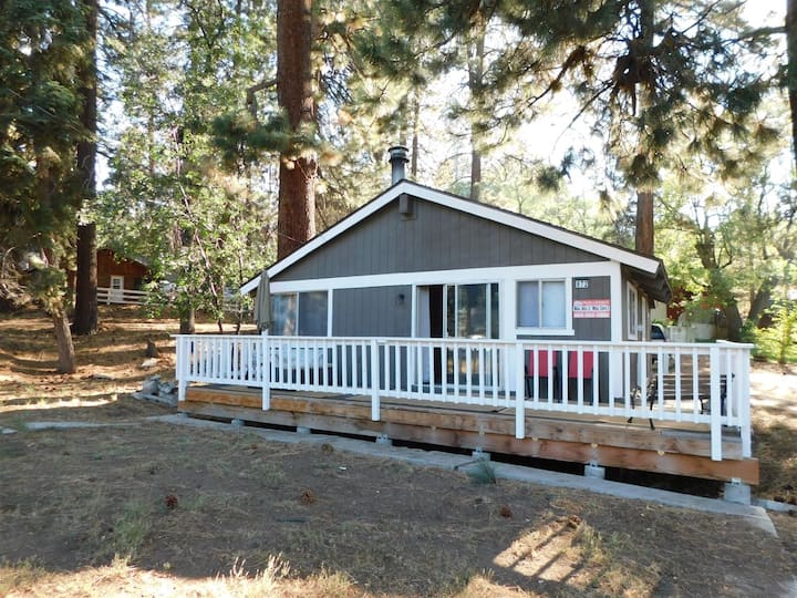 Just A Stroll Away From The Village - Big Bear Lake, CA