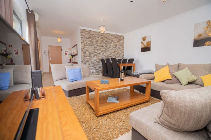 Palmeiras Apartment - Two Bedrooms In Lagos & Pool - Lagos