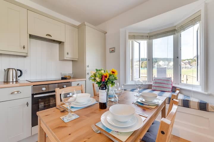 2 Bed In Sidmouth (Oc-mbmar) - Sidmouth