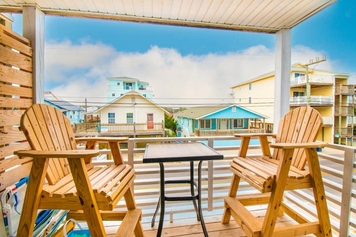 #5 Steps Away From Beach! 1 Mile From Cb Boardwalk - Carolina Beach
