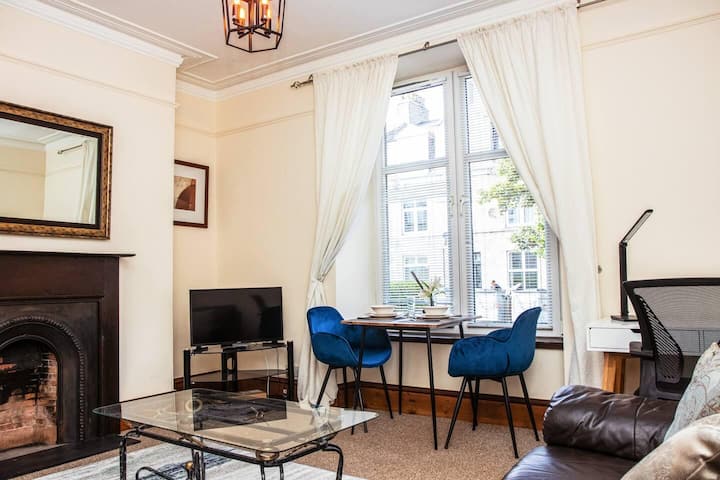 The Summit West End - 1br Cosy Flat, Central, Wifi - Aberdeen