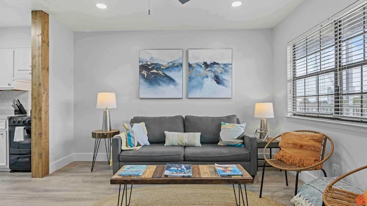 Escape To Colorful Okaloosa Island 1br Condo - Fort Walton Beach, FL