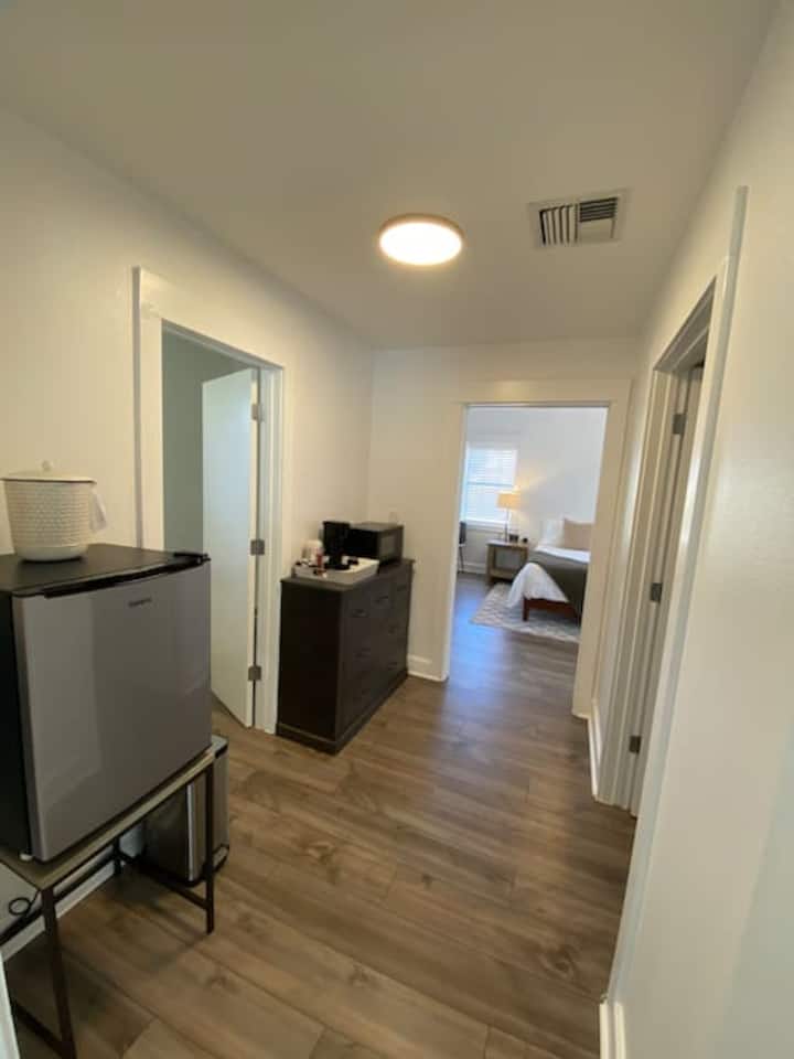 Spacious 2-bedroom Private Suite – C101/102 - Bastrop, TX