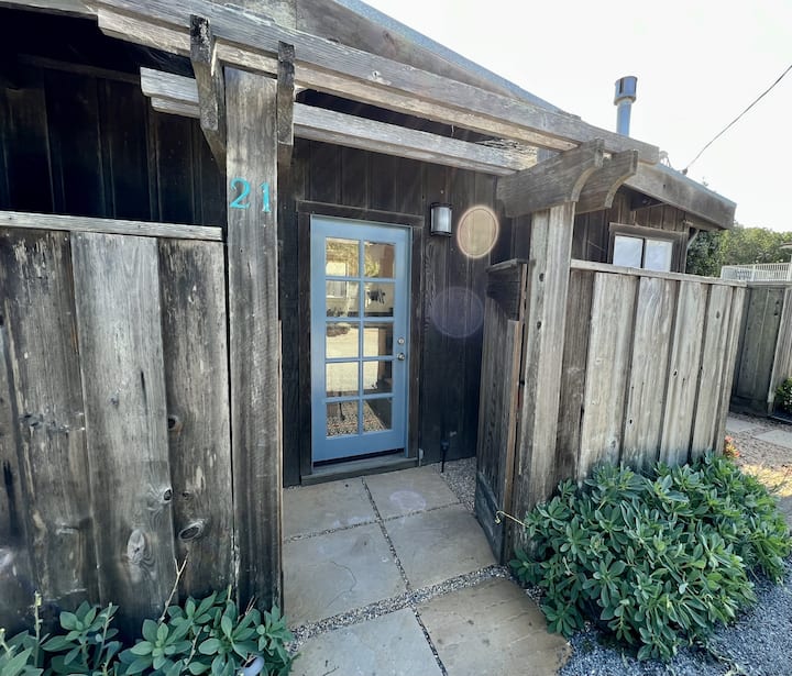 Simply Perfect Beach Getaway - Stinson Beach, CA