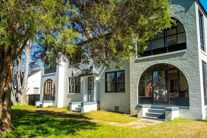 Capital City Convenience With High Speed Wifi - Montgomery, AL