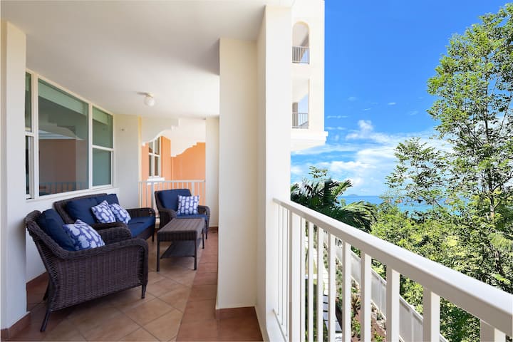 Min's Getaway Oceanview Ground Entrance/no Stairs - Aguadilla