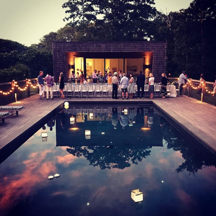 Oceanfront Heated Pool, Hot Tub, Tennis, Beach - Martha's Vineyard, MA