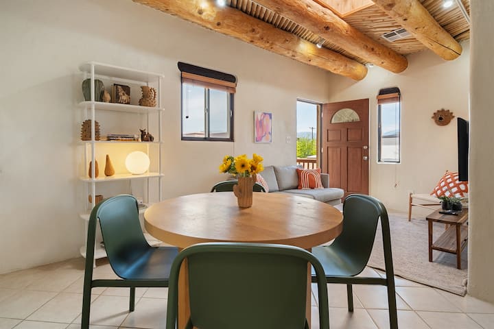 Joyful And Bright 2b In Heart Of Railyard District - Santa Fe, NM
