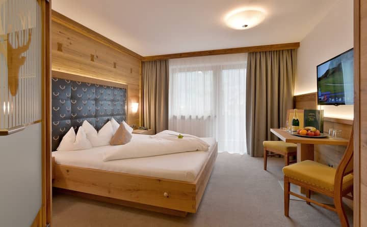 Hotel - Gasthof Jäger Doppelzimmer "Falkennest" - Alpbach