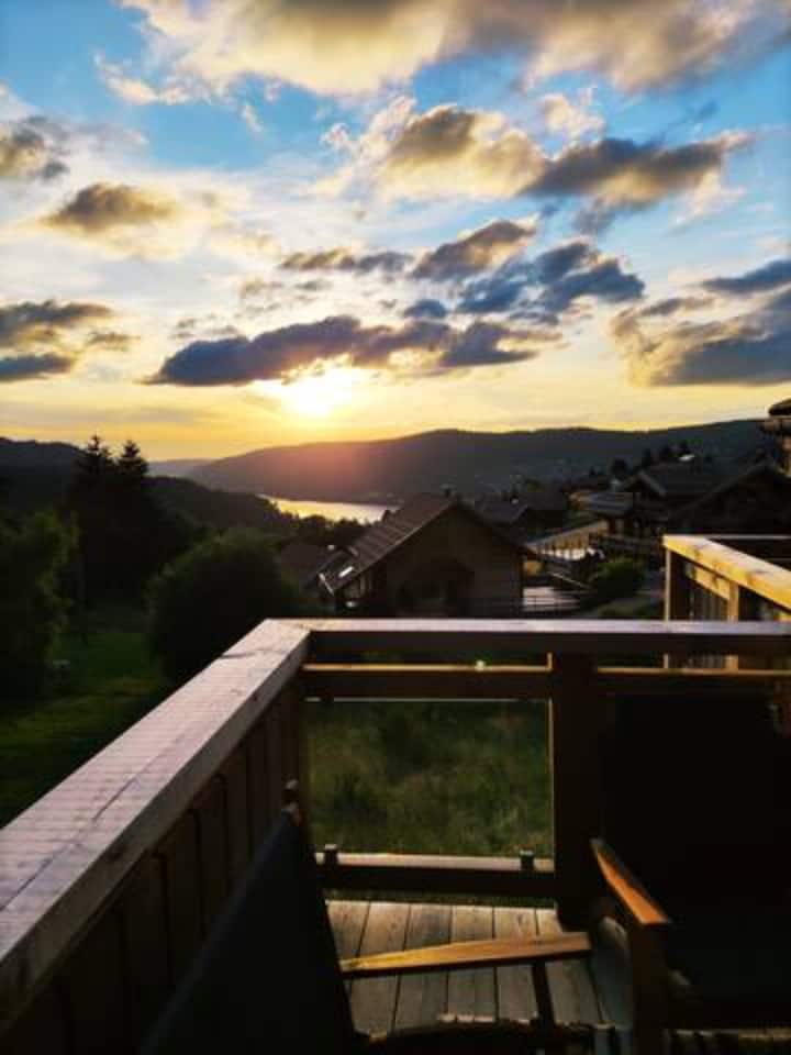Leflocondulac - 13 Pers - Vue Panoramique Lac -Spa - Vosges