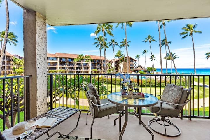 Tropical Decor, Ocean Views And Stunning Sunsets - Lahaina, HI