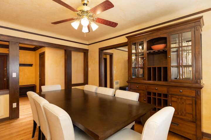 Beautiful 2 Bedroom Apartment On Queen Anne! - Denny Triangle - Seattle