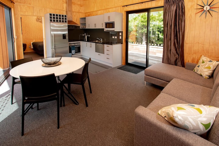Two Bedroom Apartment - 4 Berth - Queenstown
