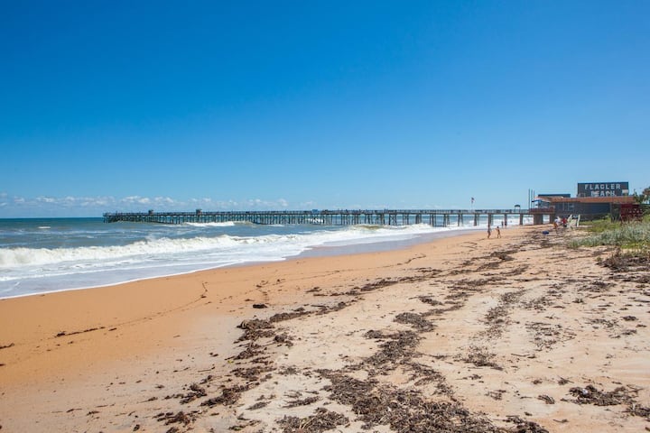 Four Tranquil Accommodations, Equipped Kitchen! - Palm Coast, FL