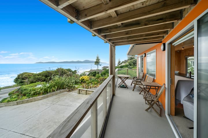 Rippling Waves Lookout - Raumati South Home - 帕拉帕拉烏穆