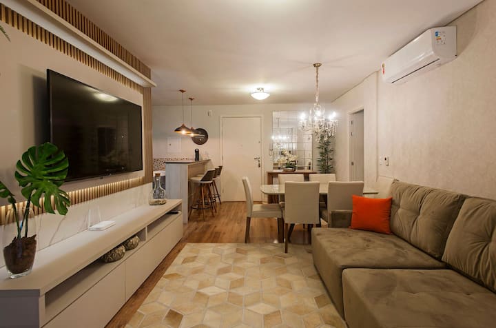 Homelland 206 - 2 D, 8 Pax, Junto Ao Hard Rock Caf - グラマド